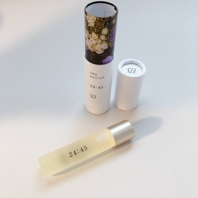 ukaネイルオイル、人気の香りは？「13:00」と「24:45」のW使いがおすすめ | うにLab.